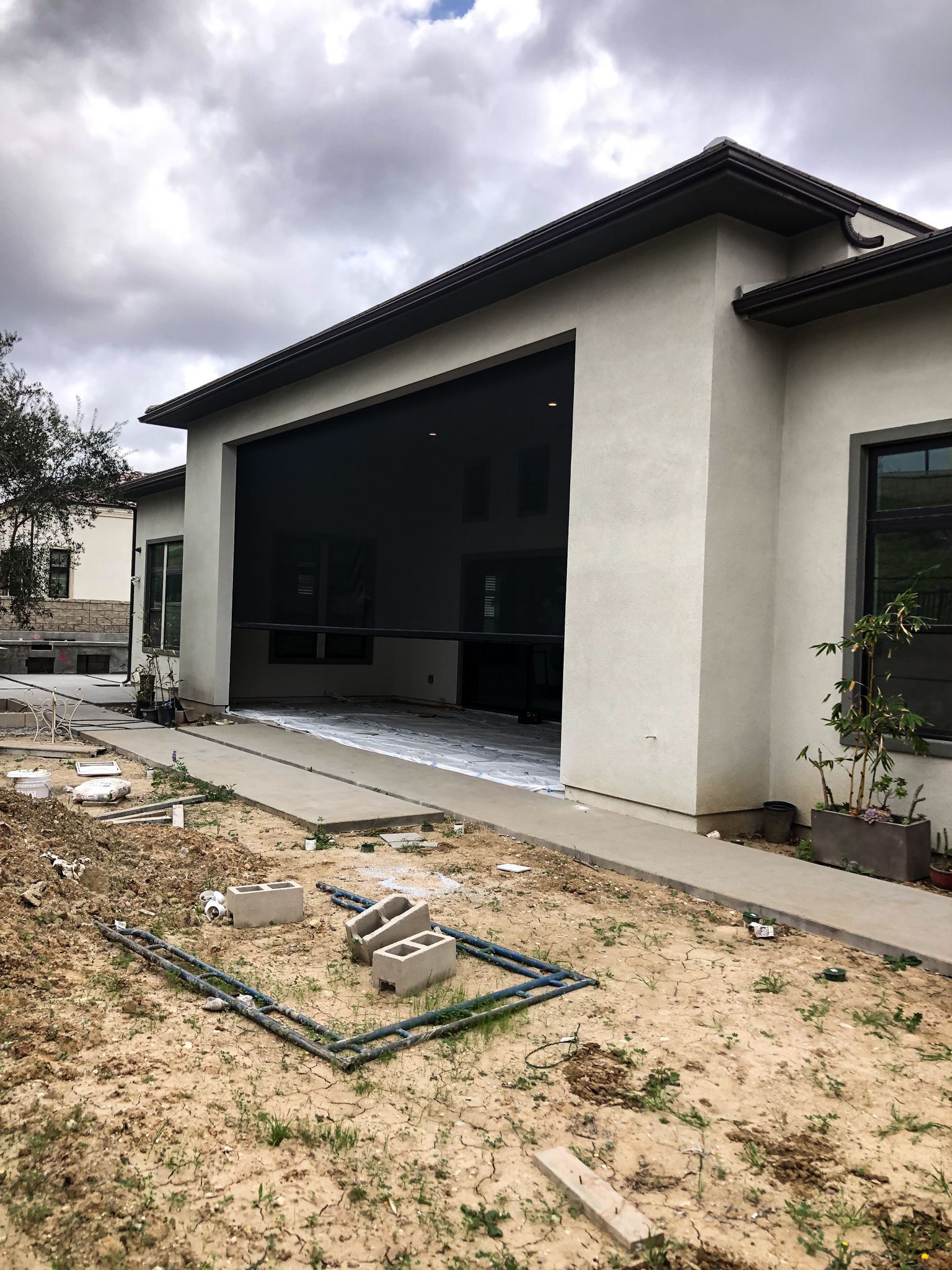 Motorized California Room Screen in Estancia at Yorba Linda