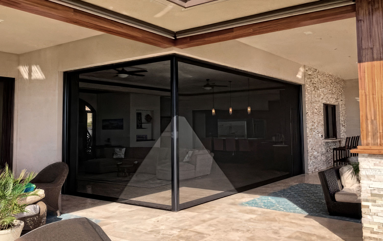 Corner Double Door VistaView Screens | Classic Improvement Products