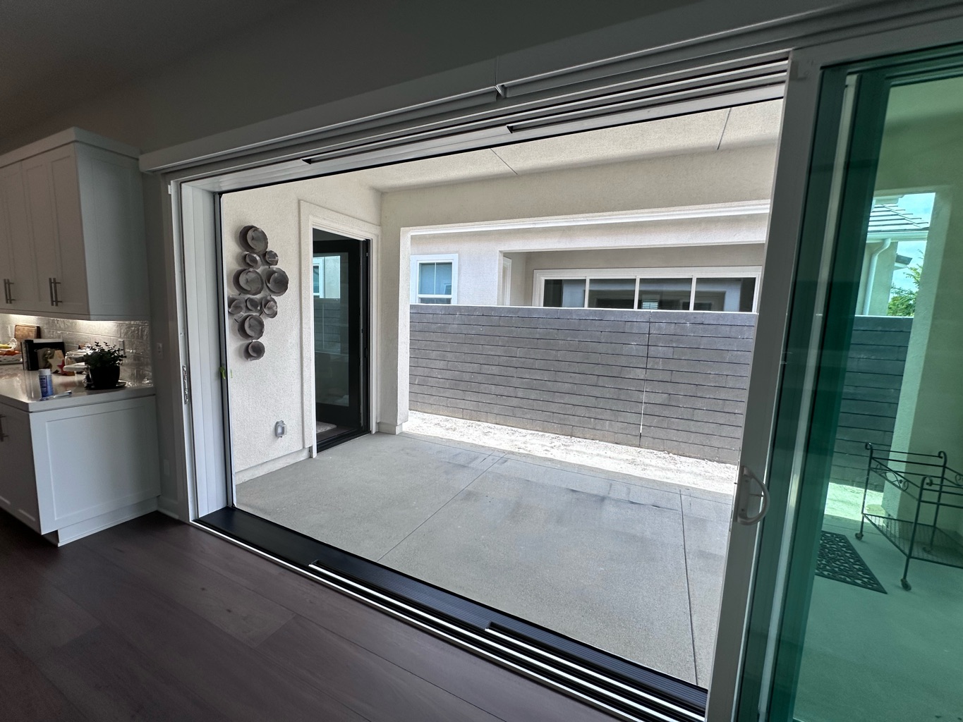 Single Door VistaView Screens | Classic Improvement Products
